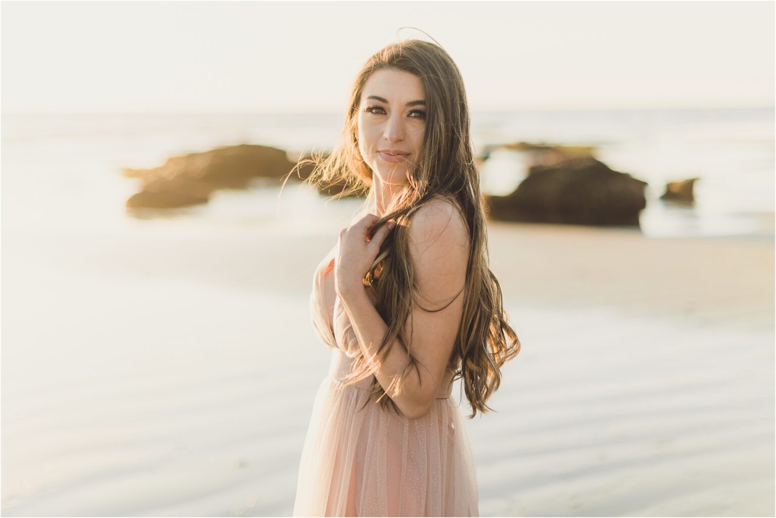 Romantic San Clemente Pier Engagement // Bennett & Desiree | Sun ...
